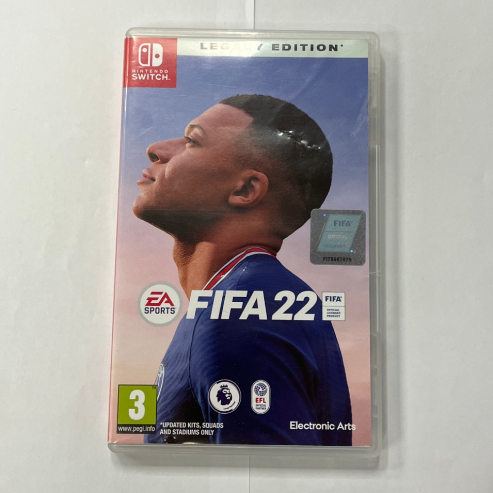 Nintendo Switch FIFA 22 - Own4Less